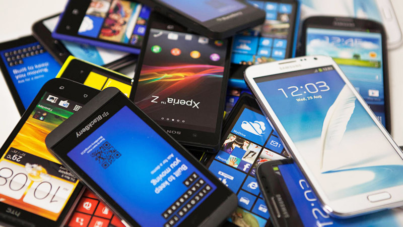 Toshkentda sotilayotgan smartfonlar narxi bilan tanishing