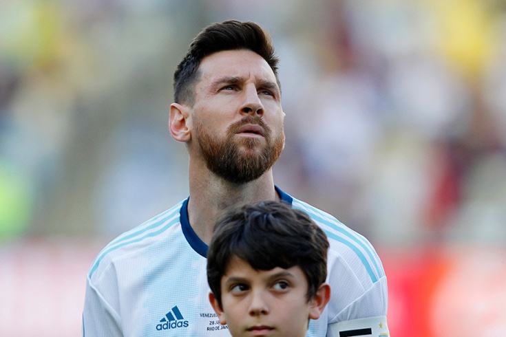 Messi ilk marta Argentina madhiyasini kuyladi