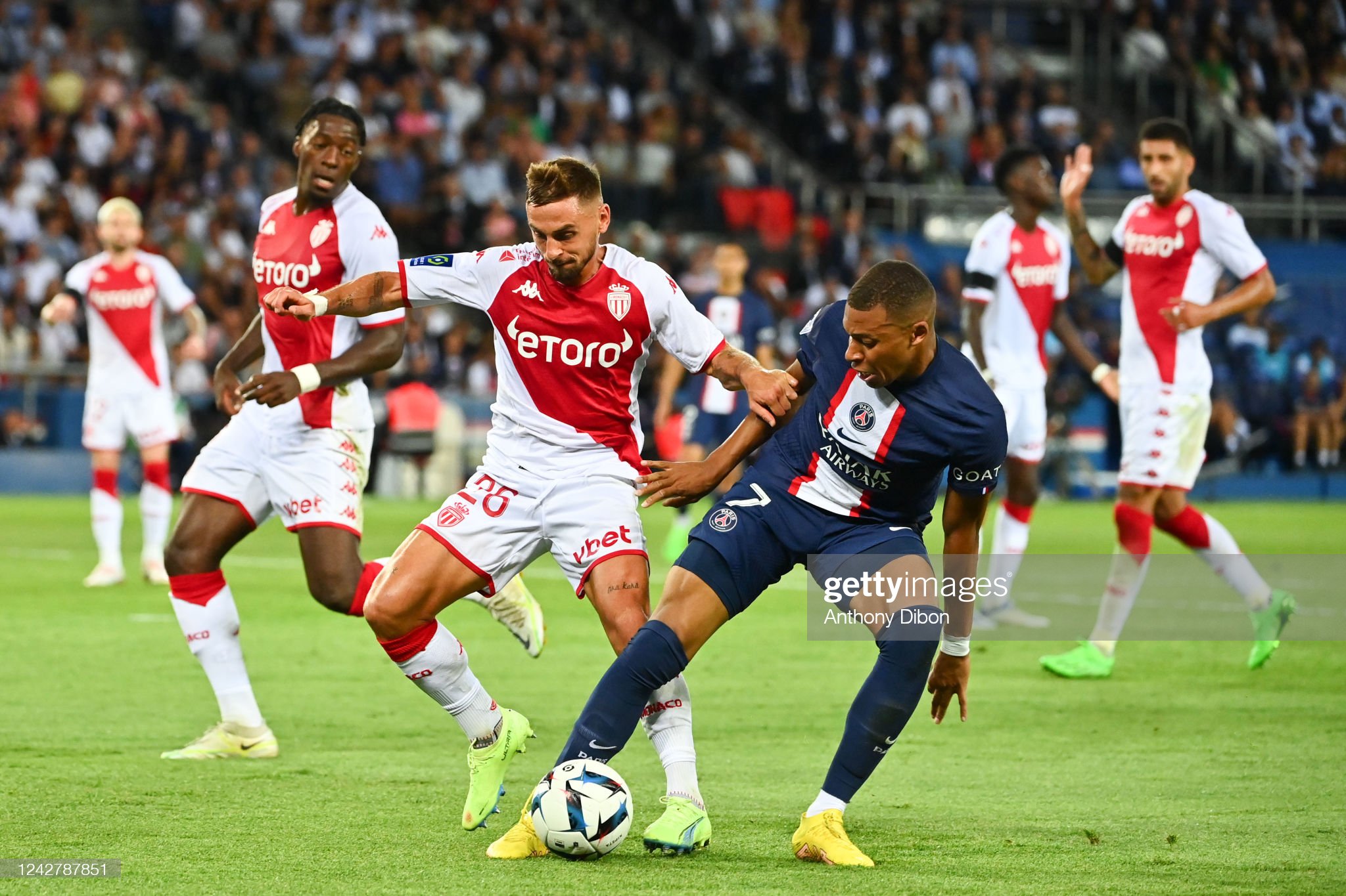 Liga 1. “PSJ” o‘z uyida “Monako”ni yenga olmadi, “Lion” ham ochko yo ...