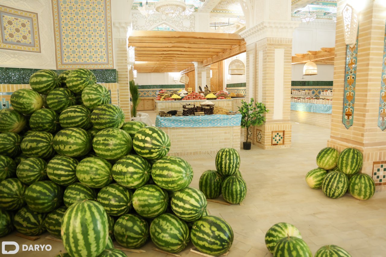 Uzbekistan breaks its own watermelon export record in 2022