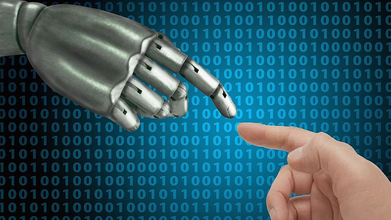 Groundbreaking bionic hand technology transforms prosthetic limbs and ...