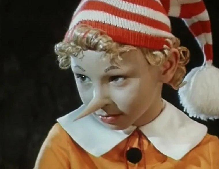 “Buratinoning sarguzashtlari” filmidagi bosh rol ijrochisi — Dmitriy ...