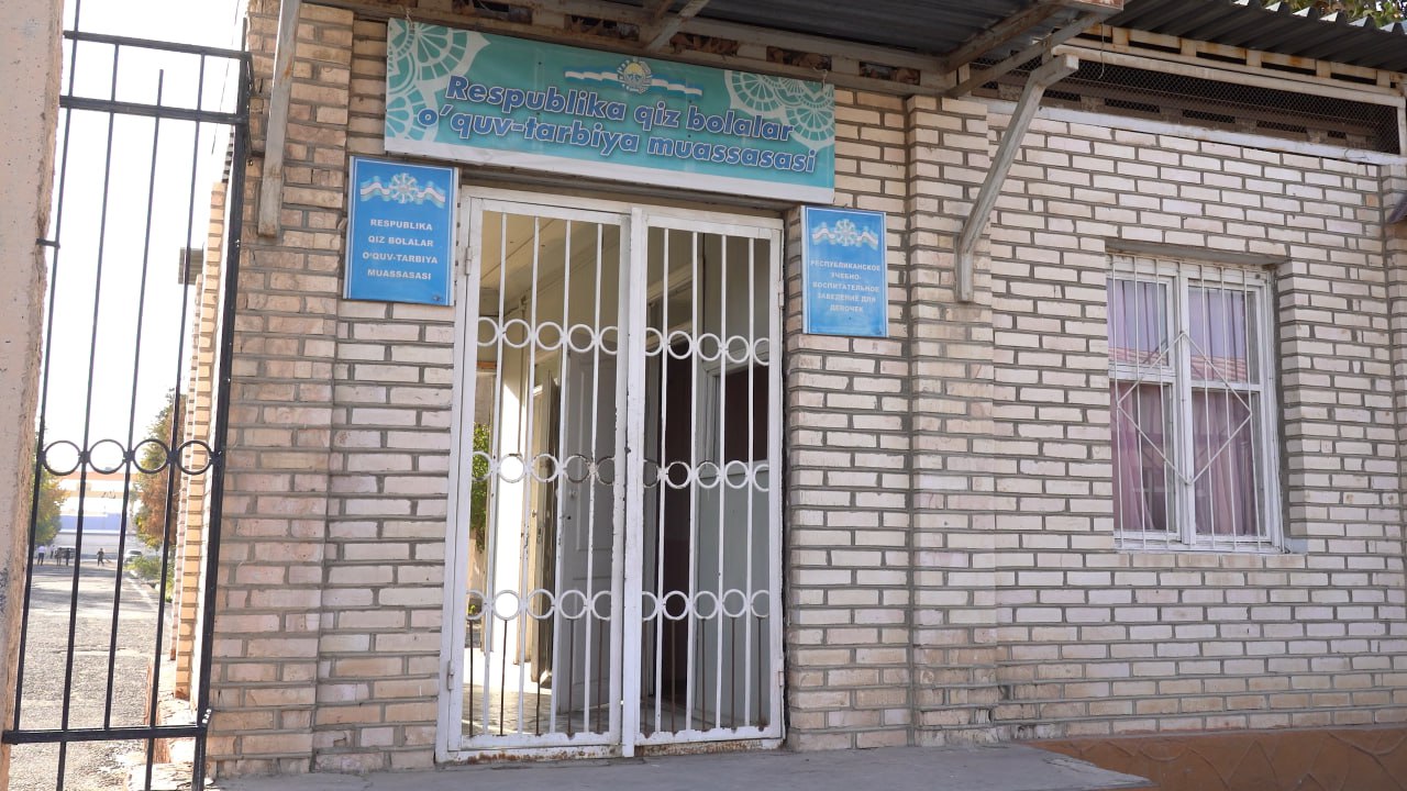 Chinozdagi o‘quv-tarbiya muassasasidagi qizlar taqdiri hamon ochiq qolmoqda. Mas’ullar esa jim